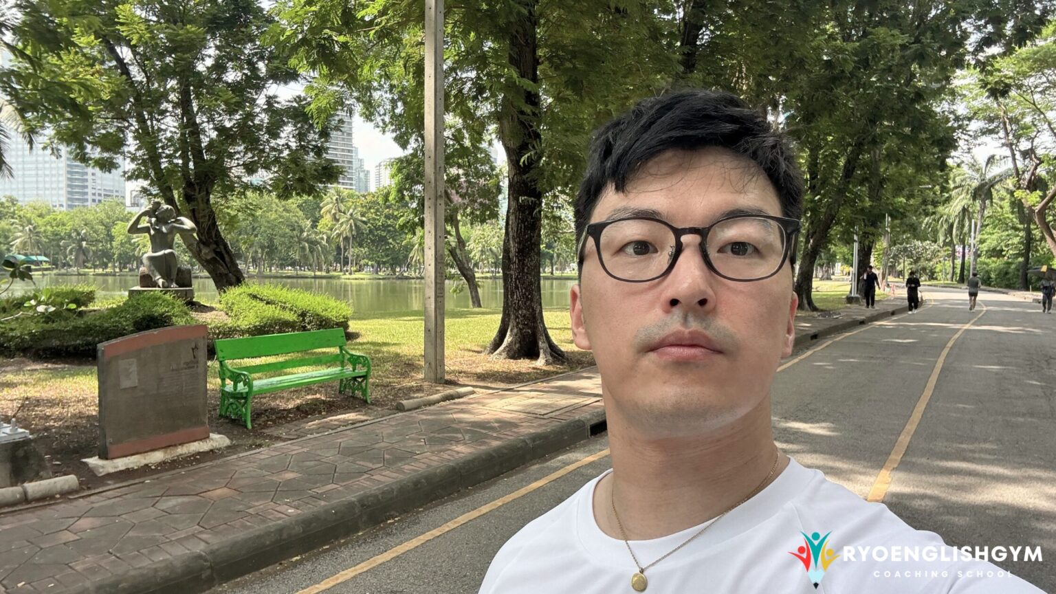 挨拶上手になろう！「Hello there」の意味・使い方完全ガイド | RYO英会話ジム